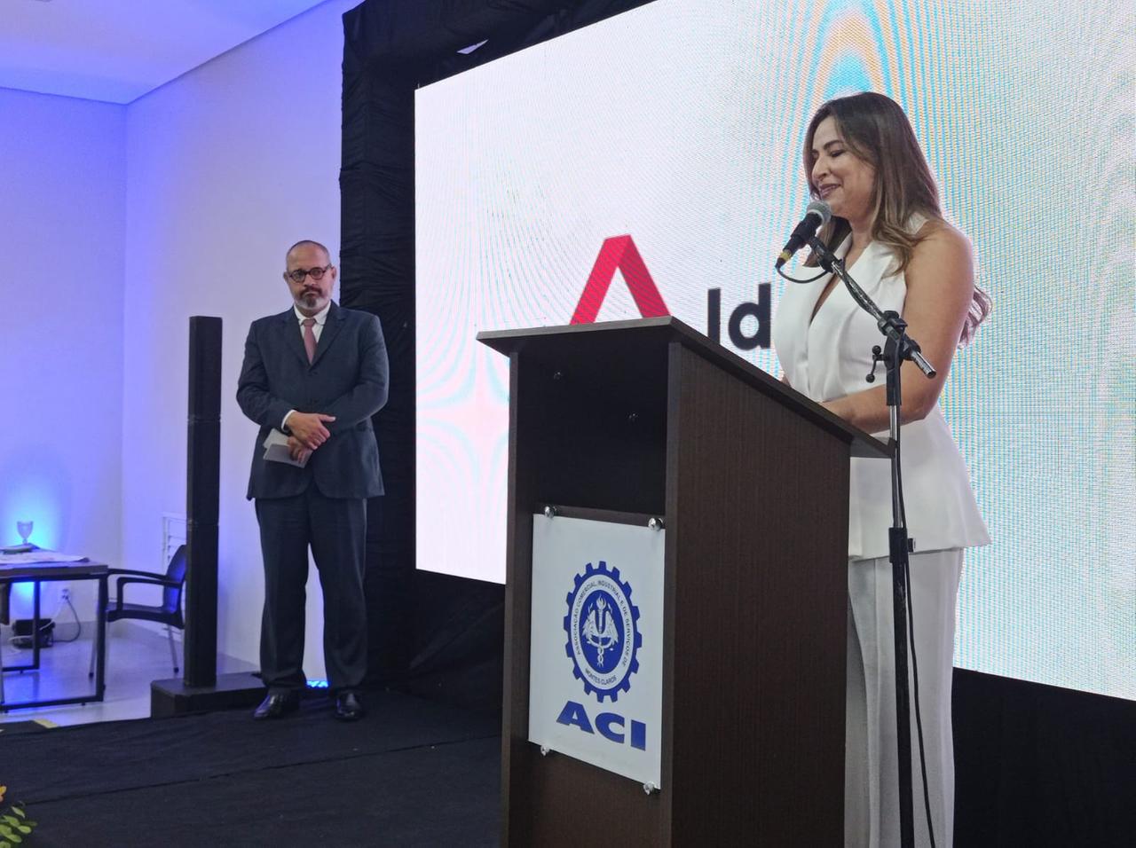 Fenics: edição de 30 anos acelera vendas